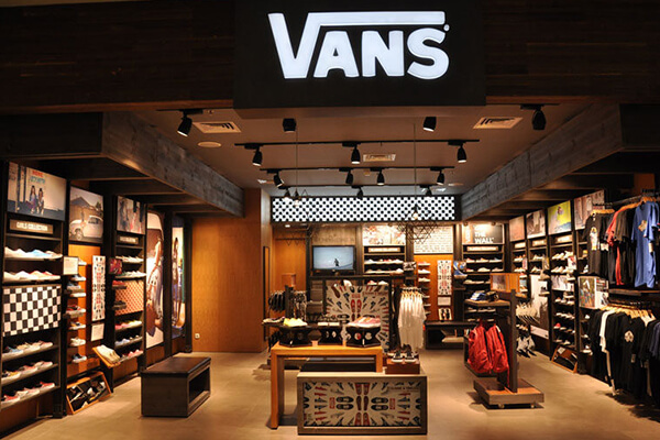 Góndolas para supermercados en Colombia - ALGAMAR